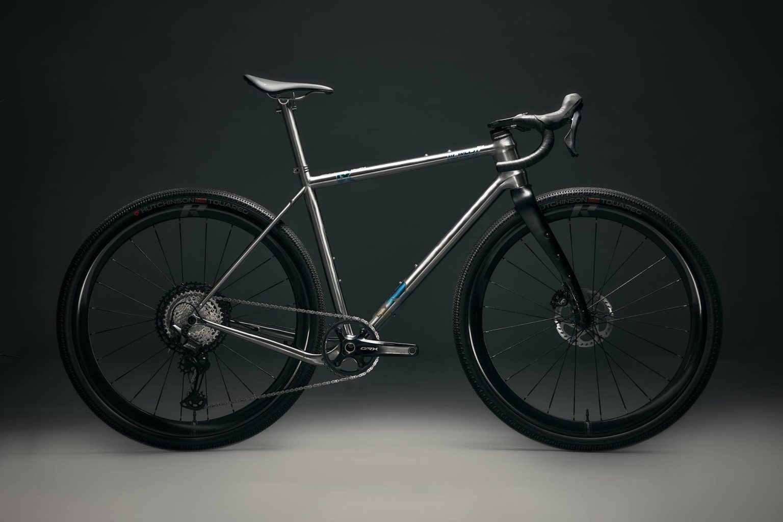 Robert Frameworks – High tech titanium bike manufacturer.
